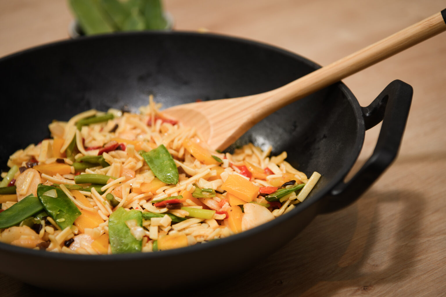 Wok pann malmist 30 cm, 3,5 L Maku